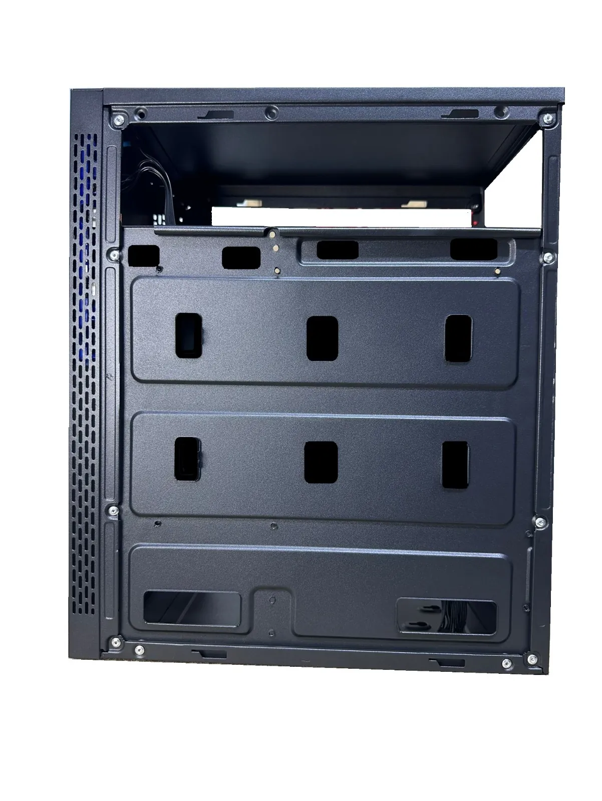 Aztech Titan AZTB02600 600W USB2.0 Siyah mATX Kasa